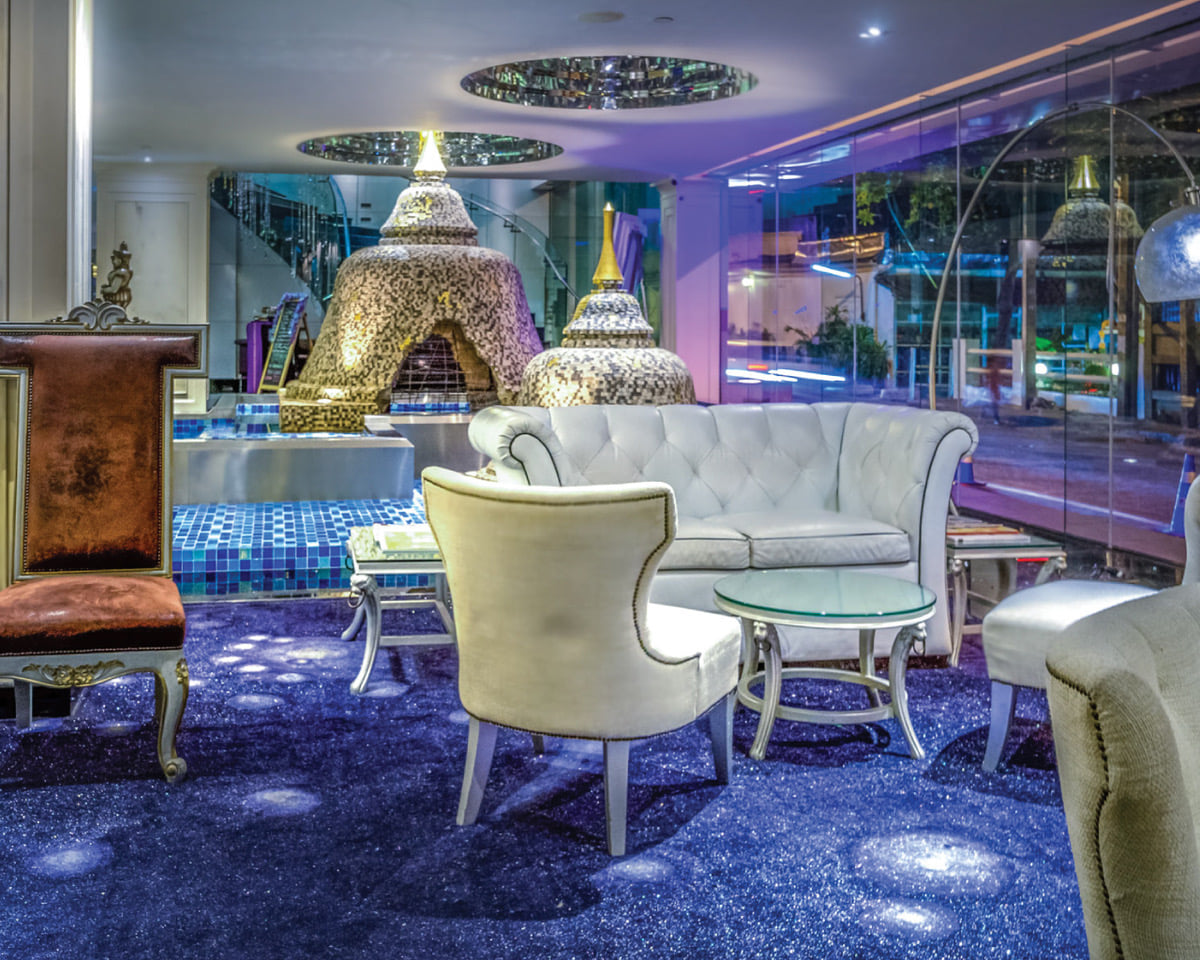 HYATT CONTINUES ASSET-LIGHT GROWTH STRATEGY WITH PLANS TO ACQUIRE DREAM ...